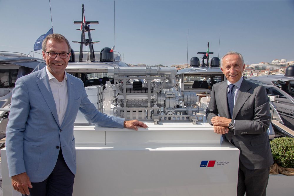 Rolls-Royce e il Gruppo Ferretti avanti insieme, con l'ibrido