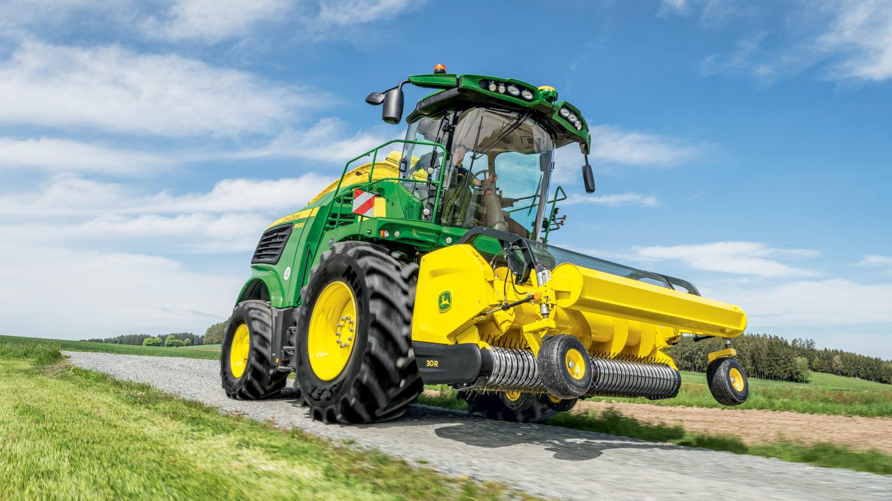 [Captive] Trince John Deere: maggiore potenza e rendimento elevato